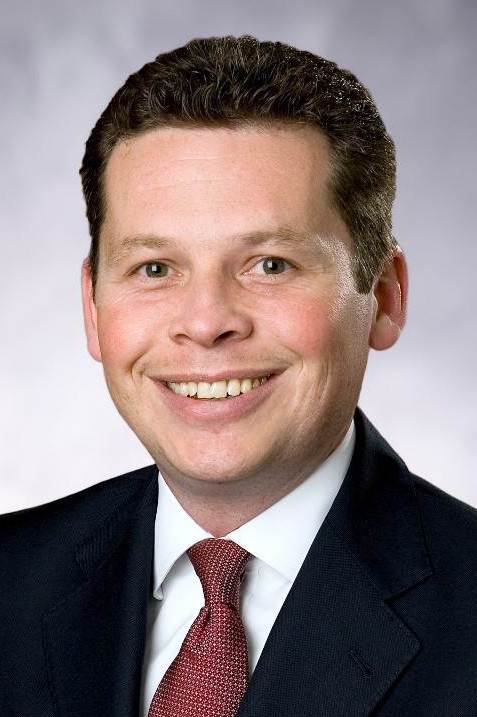 Pimco adds duo for retail entry, mulls China plans | Moves | AsianInvestor