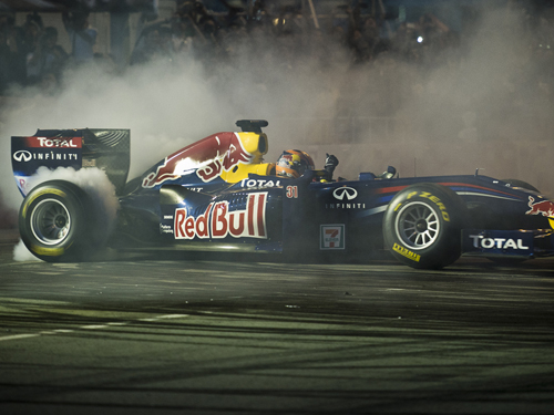 Red Bull brings Formula One World Champion to run on HK streets for the ...